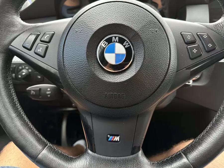 Blue BMW 530 2006 in Riga, with an engine capacity of 3.00 L and mileage of 372 thousand km for 4990 €, photo 29 on AUTOMOTO.COM.LV