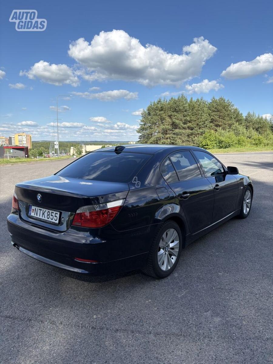 Zils BMW 530 2006 Alīta, ar dzinēja tilpumu 3.00 L un nobraukumu 360 tūkst. km par 4000 €, foto 4 vietnē AUTOMOTO.COM.LV