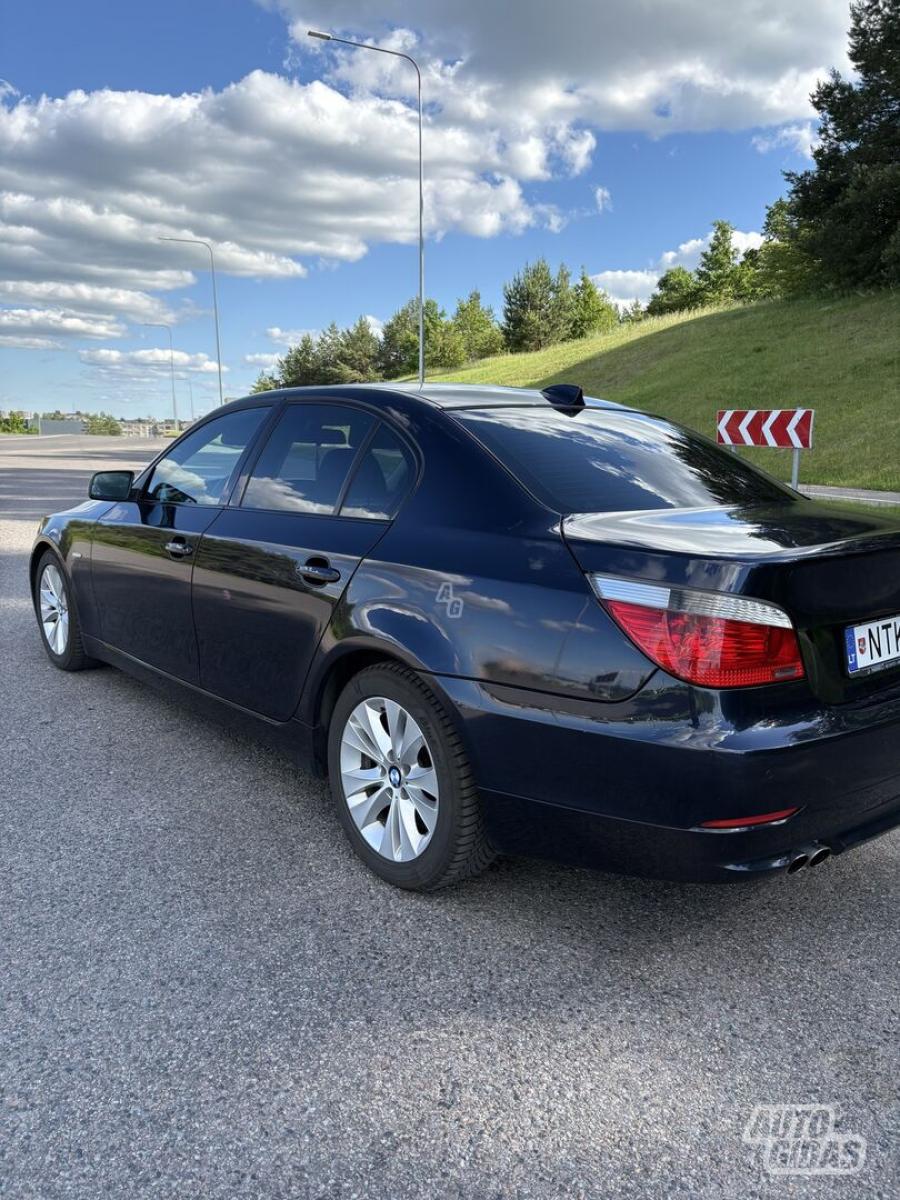 Zils BMW 530 2006 Alīta, ar dzinēja tilpumu 3.00 L un nobraukumu 360 tūkst. km par 4000 €, foto 5 vietnē AUTOMOTO.COM.LV