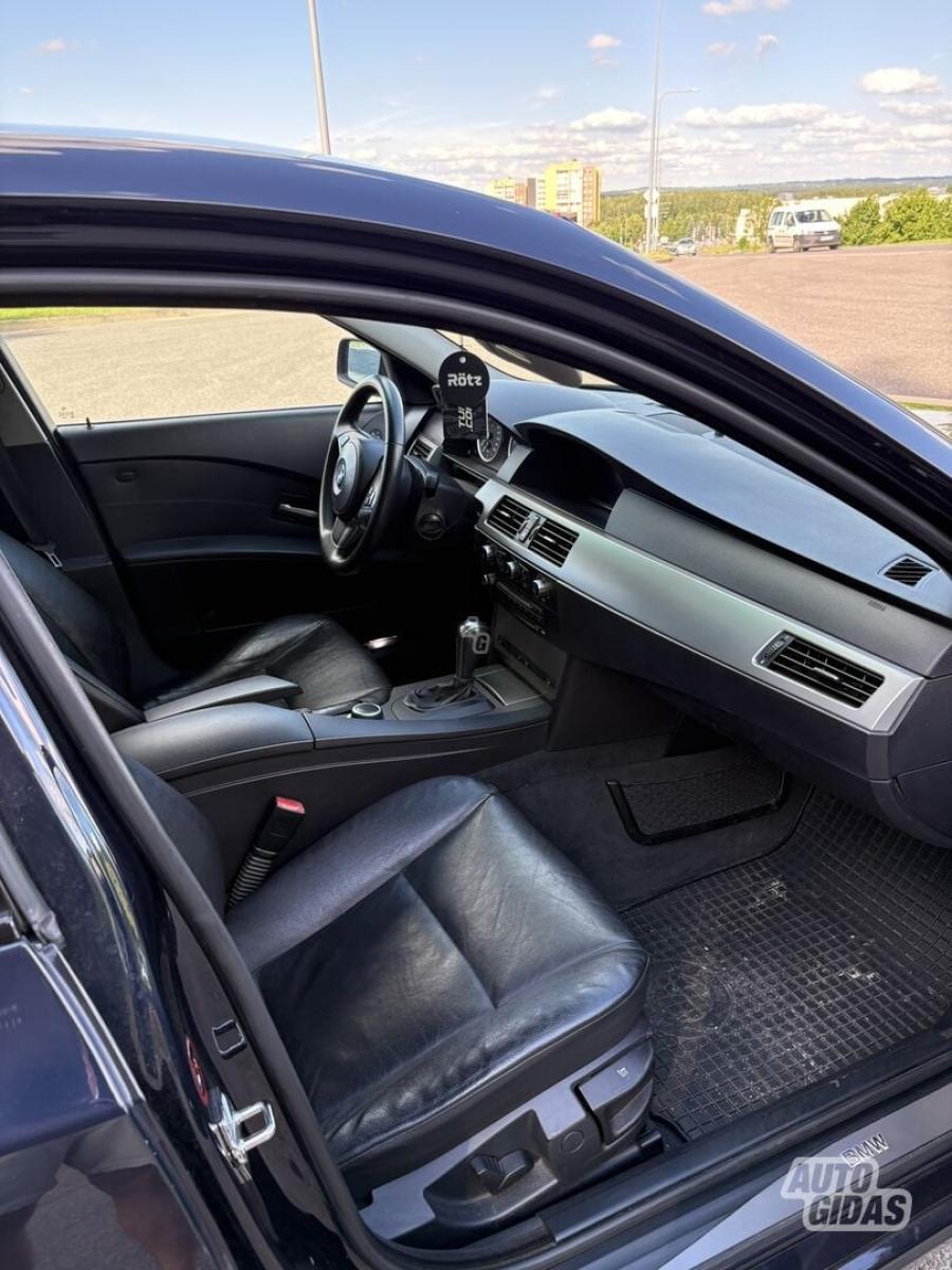 Zils BMW 530 2006 Alīta, ar dzinēja tilpumu 3.00 L un nobraukumu 360 tūkst. km par 4000 €, foto 12 vietnē AUTOMOTO.COM.LV