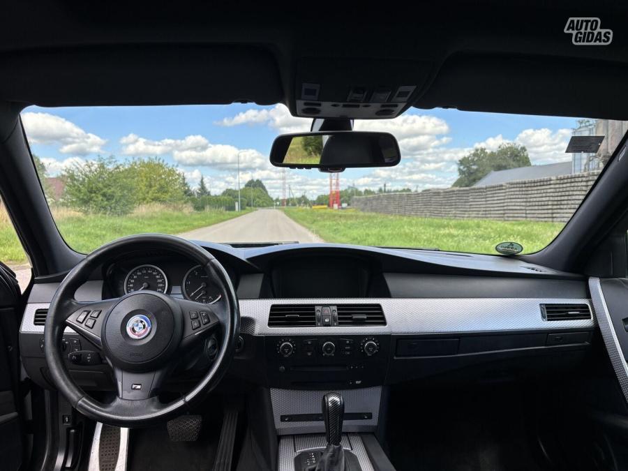 Blue BMW 530 2006 in Raseiniai, with an engine capacity of 3.00 L and mileage of 360 thousand km for 4299 €, photo 17 on AUTOMOTO.COM.LV