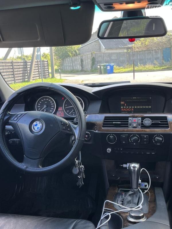 БМВ 530 2006 в Клайпеда на AUTOMOTO.COM.LV Синий БМВ 530 2006 в Клайпеда, объемом двигателя 3.00 л и пробегом 330 тыс. км за 2650 €, фото 10 на AUTOMOTO.COM.LV