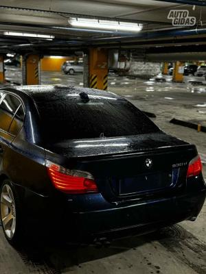 Blue BMW 530 2007 in Vilnius, with an engine capacity of 3.00 L and mileage of 337 thousand km for 4950 €, photo 9 on AUTOMOTO.COM.LV