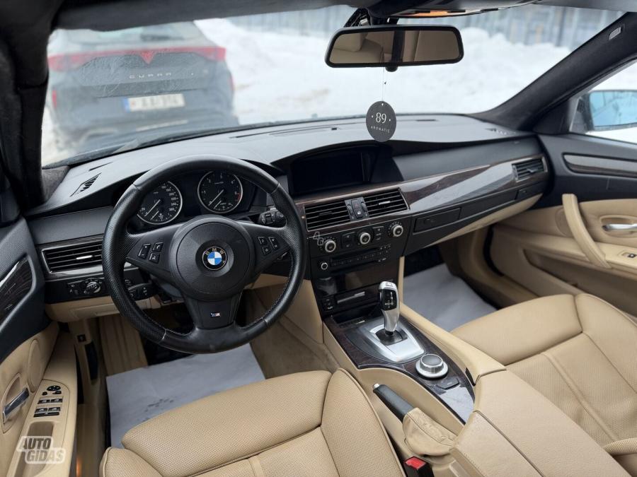 Blue BMW 530 2007 in Vilnius, with an engine capacity of 3.00 L and mileage of 337 thousand km for 4950 €, photo 14 on AUTOMOTO.COM.LV