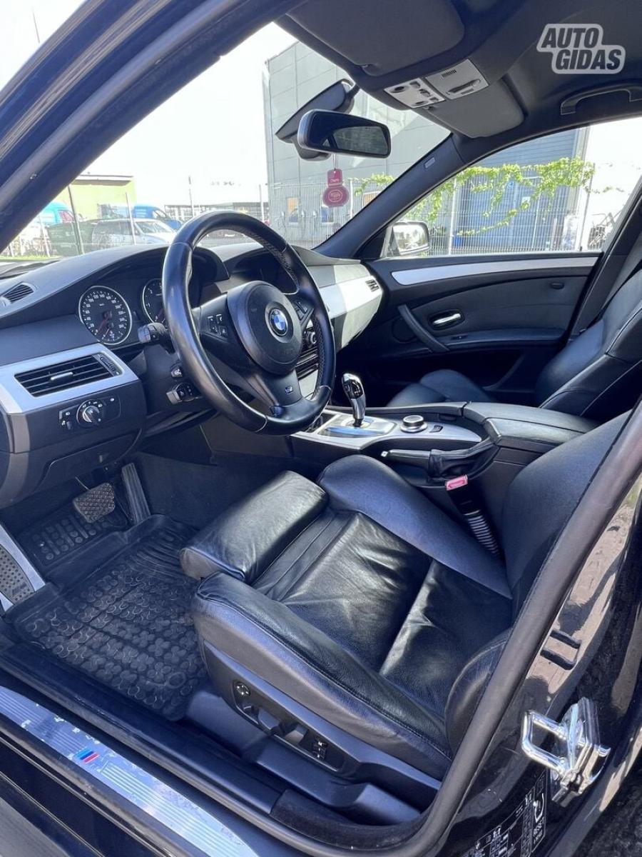 Zils BMW 530 2007 Kauņa, ar dzinēja tilpumu 3.00 L un nobraukumu 474 tūkst. km par 5800 €, foto 13 vietnē AUTOMOTO.COM.LV