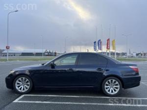 Zils BMW 530 2007 Rīga, ar dzinēja tilpumu 3.00 L un nobraukumu 302 tūkst. km par 6500 €, foto 5 vietnē AUTOMOTO.COM.LV