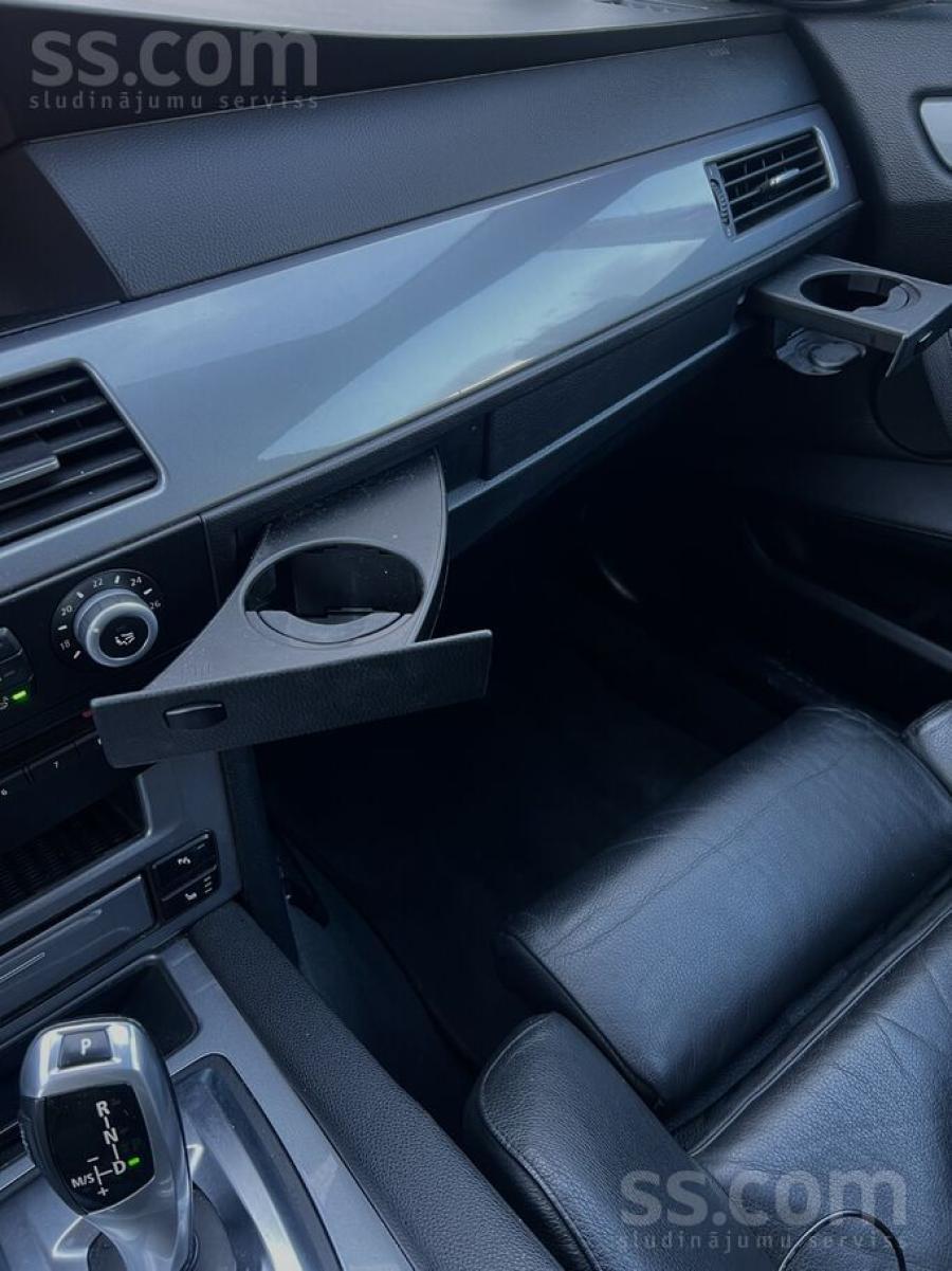 Zils BMW 530 2007 Rīga, ar dzinēja tilpumu 3.00 L un nobraukumu 302 tūkst. km par 6500 €, foto 8 vietnē AUTOMOTO.COM.LV