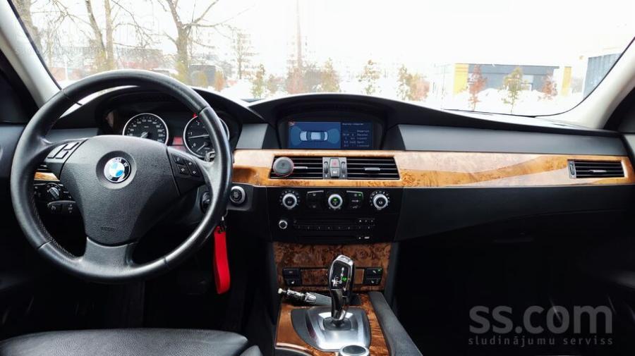 Blue BMW 530 2007 in Riga, with an engine capacity of 3.00 L and mileage of 343 thousand km for 5800 €, photo 14 on AUTOMOTO.COM.LV