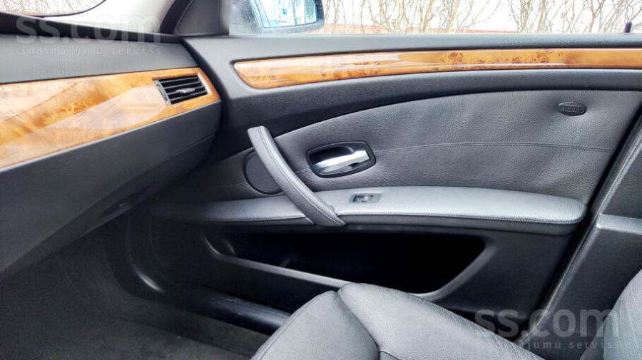 Blue BMW 530 2007 in Riga, with an engine capacity of 3.00 L and mileage of 343 thousand km for 5800 €, photo 31 on AUTOMOTO.COM.LV