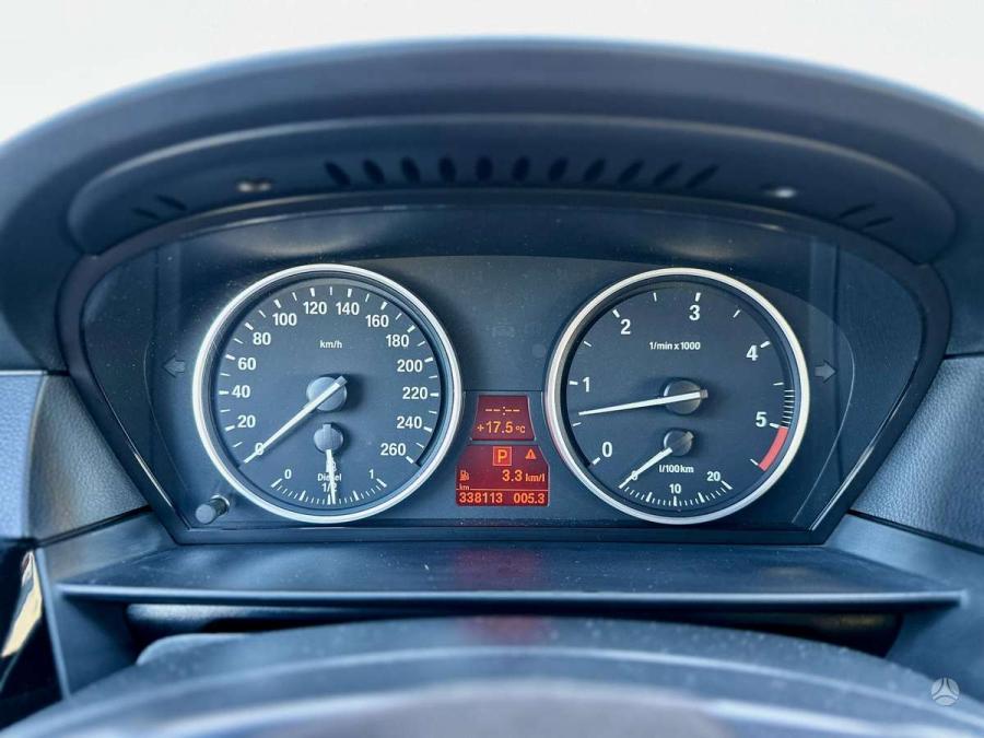Blue BMW 530 2007 in Kretinga, with an engine capacity of 2.99 L and mileage of 338 thousand km for 7499 €, photo 28 on AUTOMOTO.COM.LV