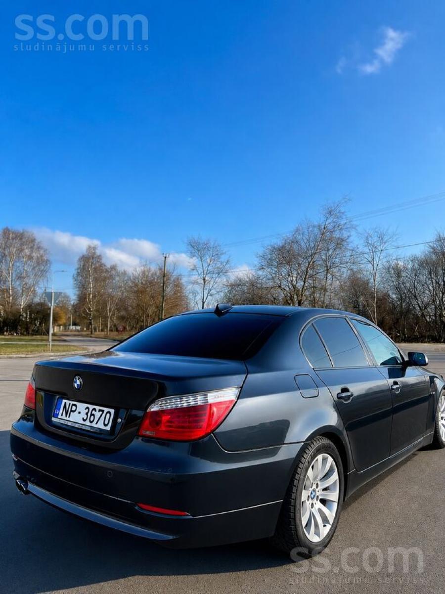 Zils BMW 530 2007 Rīga, ar dzinēja tilpumu 3.00 L un nobraukumu 302 tūkst. km par 5500 €, foto 3 vietnē AUTOMOTO.COM.LV