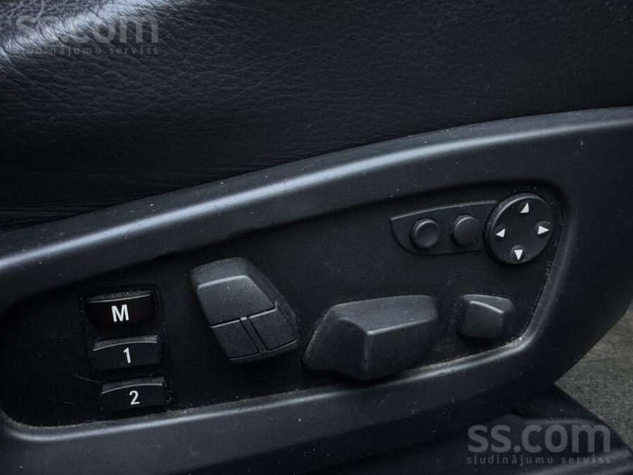 Zils BMW 530 2007 Rīga, ar dzinēja tilpumu 3.00 L un nobraukumu 354 tūkst. km par 5290 €, foto 22 vietnē AUTOMOTO.COM.LV