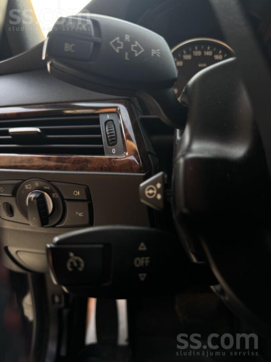 Zils BMW 530 2007 Rēzekne, ar dzinēja tilpumu 3.00 L un nobraukumu 346 tūkst. km par 6500 €, foto 10 vietnē AUTOMOTO.COM.LV