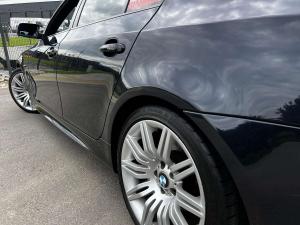 Zils BMW 530 2007 Viļņa, ar dzinēja tilpumu 2.99 L un nobraukumu 275 tūkst. km par 5400 €, foto 10 vietnē AUTOMOTO.COM.LV