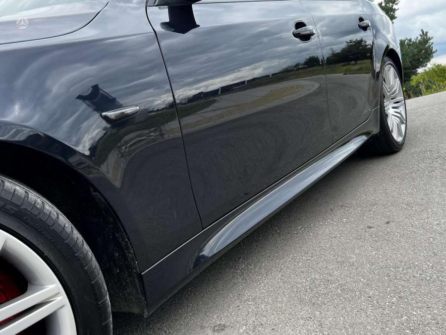 Zils BMW 530 2007 Viļņa, ar dzinēja tilpumu 2.99 L un nobraukumu 275 tūkst. km par 5400 €, foto 13 vietnē AUTOMOTO.COM.LV