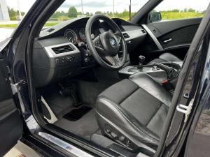 Zils BMW 530 2007 Viļņa, ar dzinēja tilpumu 2.99 L un nobraukumu 275 tūkst. km par 5400 €, foto 30 vietnē AUTOMOTO.COM.LV