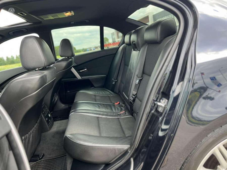 Zils BMW 530 2007 Viļņa, ar dzinēja tilpumu 2.99 L un nobraukumu 275 tūkst. km par 5400 €, foto 34 vietnē AUTOMOTO.COM.LV
