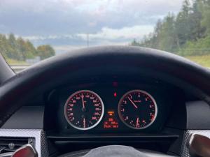 Zils BMW 530 2007 Viļņa, ar dzinēja tilpumu 2.99 L un nobraukumu 275 tūkst. km par 5400 €, foto 37 vietnē AUTOMOTO.COM.LV