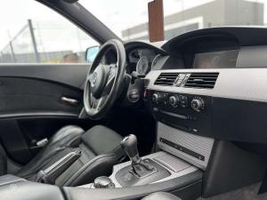 Zils BMW 530 2007 Viļņa, ar dzinēja tilpumu 2.99 L un nobraukumu 275 tūkst. km par 5400 €, foto 42 vietnē AUTOMOTO.COM.LV