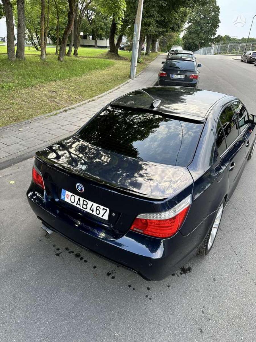 Синий БМВ 530 2007 в Вильнюс, объемом двигателя 2.99 л и пробегом 457 тыс. км за 4600 €, фото 8 на AUTOMOTO.COM.LV