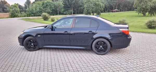 Zils BMW 530 2007 Rīga, ar dzinēja tilpumu 3.00 L un nobraukumu 357 tūkst. km par 6000 €, foto 1 vietnē AUTOMOTO.COM.LV