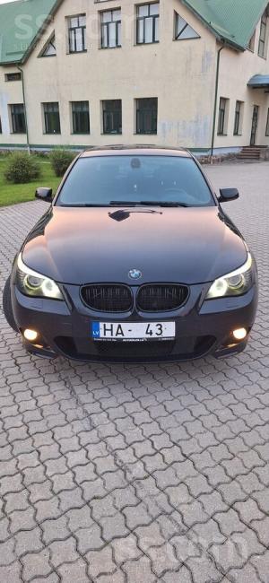 Zils BMW 530 2007 Rīga, ar dzinēja tilpumu 3.00 L un nobraukumu 357 tūkst. km par 6000 €, foto 4 vietnē AUTOMOTO.COM.LV
