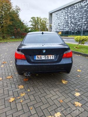 Zils BMW 530 2007 Jelgava, ar dzinēja tilpumu 3.00 L un nobraukumu 444 tūkst. km par 7500 €, foto 9 vietnē AUTOMOTO.COM.LV