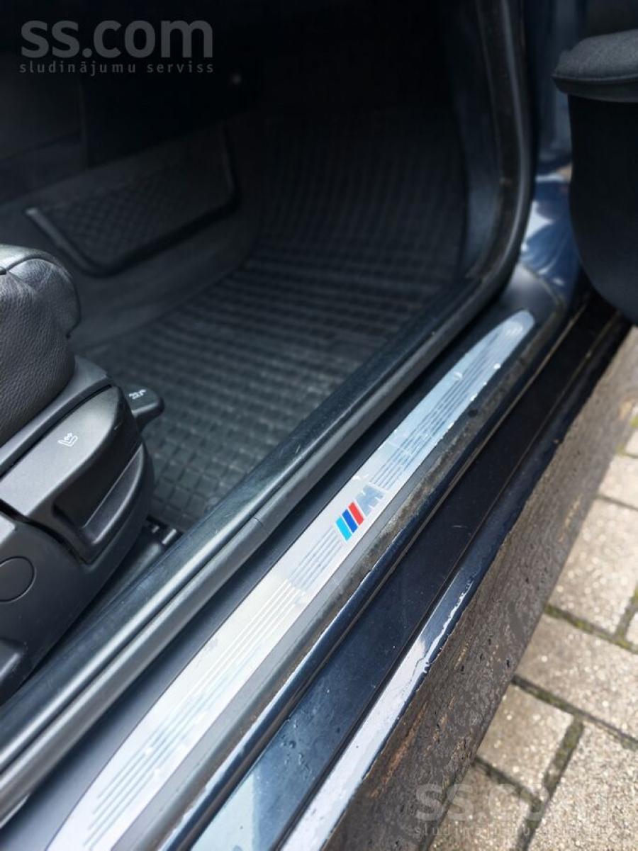 Zils BMW 530 2007 Jelgava, ar dzinēja tilpumu 3.00 L un nobraukumu 444 tūkst. km par 7500 €, foto 16 vietnē AUTOMOTO.COM.LV