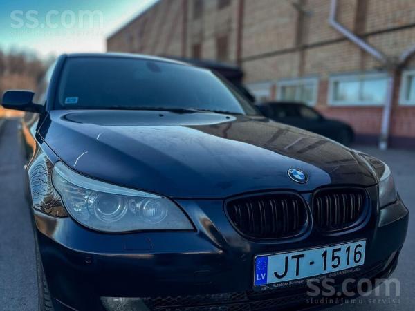 Синий БМВ 530 2009 в Рига, объемом двигателя 3.00 л и пробегом 371 тыс. км за 6200 €, фото 2 на AUTOMOTO.COM.LV