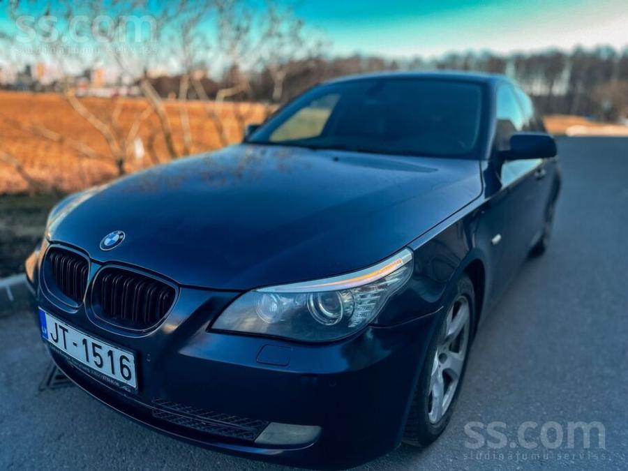 Синий БМВ 530 2009 в Рига, объемом двигателя 3.00 л и пробегом 371 тыс. км за 6200 €, фото 4 на AUTOMOTO.COM.LV