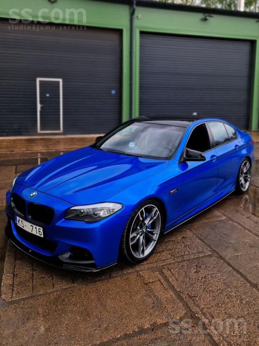 Blue BMW 530 2010 in Riga, with an engine capacity of 3.00 L and mileage of 383 thousand km for 13000 €, photo 7 on AUTOMOTO.COM.LV