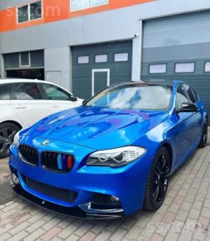 Blue BMW 530 2010 in Riga, with an engine capacity of 3.00 L and mileage of 383 thousand km for 13000 €, photo 10 on AUTOMOTO.COM.LV