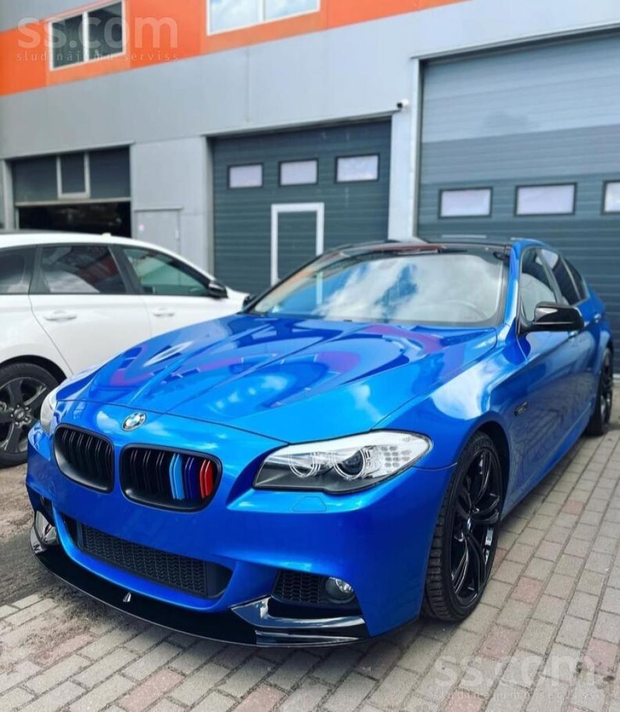 Blue BMW 530 2010 in Riga, with an engine capacity of 3.00 L and mileage of 383 thousand km for 13000 €, photo 10 on AUTOMOTO.COM.LV