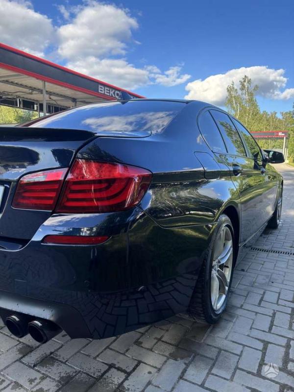 Zils BMW 530 2010 Marijampole, ar dzinēja tilpumu 2.99 L un nobraukumu 348 tūkst. km par 9000 €, foto 6 vietnē AUTOMOTO.COM.LV
