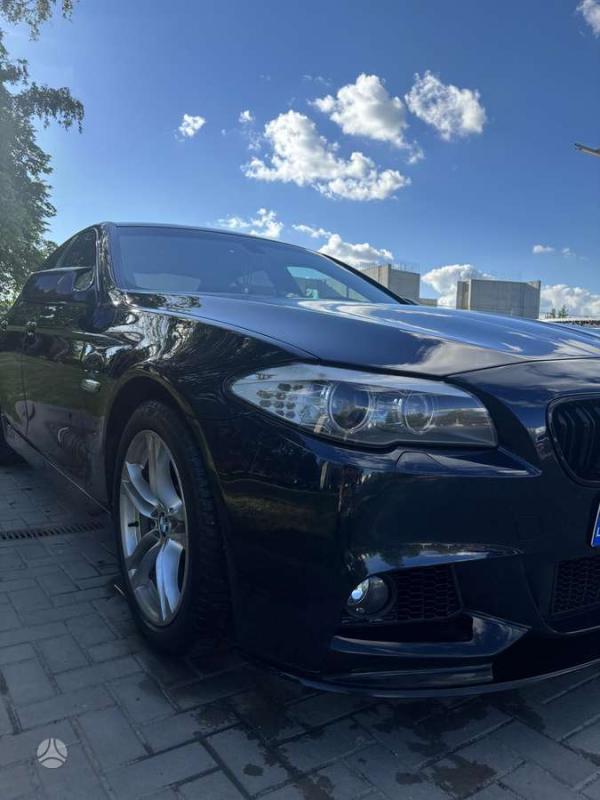 Zils BMW 530 2010 Marijampole, ar dzinēja tilpumu 2.99 L un nobraukumu 348 tūkst. km par 9000 €, foto 7 vietnē AUTOMOTO.COM.LV