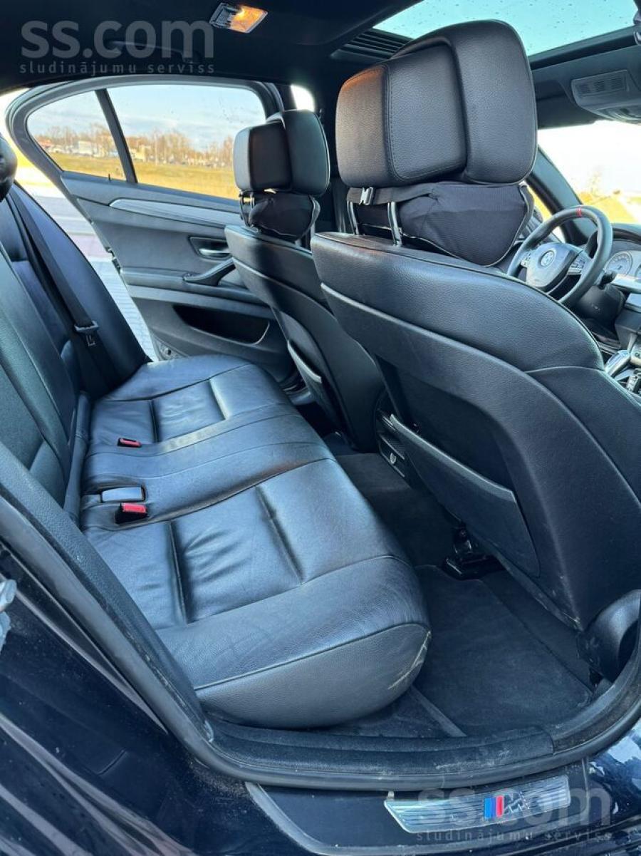Zils BMW 530 2011 Jelgava, ar dzinēja tilpumu 3.00 L un nobraukumu 324 tūkst. km par 10499 €, foto 11 vietnē AUTOMOTO.COM.LV