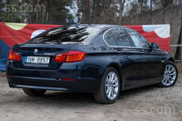 Zils BMW 530 2011 Rīga, ar dzinēja tilpumu 3.00 L un nobraukumu 282 tūkst. km par 7900 €, foto 3 vietnē AUTOMOTO.COM.LV