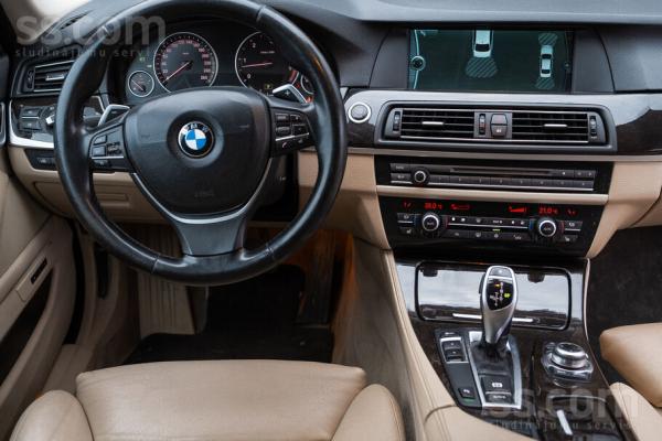 Zils BMW 530 2011 Rīga, ar dzinēja tilpumu 3.00 L un nobraukumu 282 tūkst. km par 7900 €, foto 10 vietnē AUTOMOTO.COM.LV