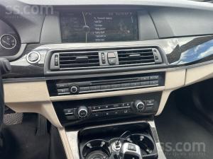 Синий БМВ 530 2011 в Рига, объемом двигателя 3.00 л и пробегом 152 тыс. км за 9500 €, фото 12 на AUTOMOTO.COM.LV