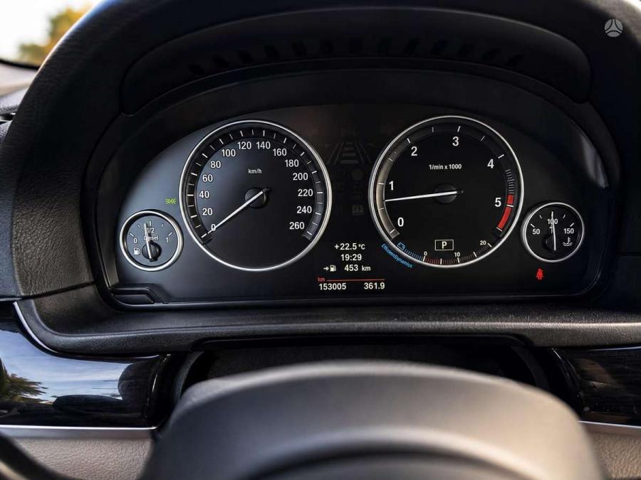 Zils BMW 530 2011 Kauņa, ar dzinēja tilpumu 0.00 L un nobraukumu 154 tūkst. km par 8750 €, foto 4 vietnē AUTOMOTO.COM.LV