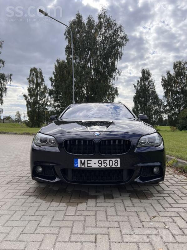 Zils BMW 530 2011 Jelgava, ar dzinēja tilpumu 3.00 L un nobraukumu 348 tūkst. km par 11999 €, foto 3 vietnē AUTOMOTO.COM.LV