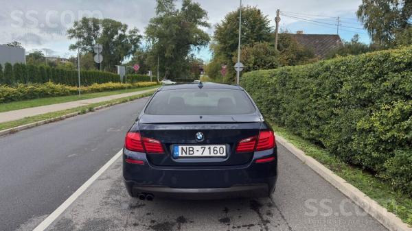 Zils BMW 530 2011 Jūrmala, ar dzinēja tilpumu 3.00 L un nobraukumu 290 tūkst. km par 8900 €, foto 5 vietnē AUTOMOTO.COM.LV