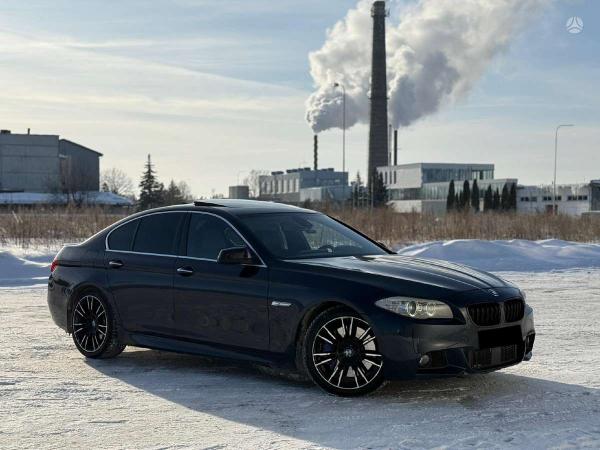 Zils BMW 530 2012 Mažeikiai, ar dzinēja tilpumu 3.00 L un nobraukumu 250 tūkst. km par 13999 €, foto 2 vietnē AUTOMOTO.COM.LV