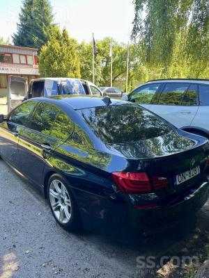 Zils BMW 530 2012 Rīga, ar dzinēja tilpumu 3.00 L un nobraukumu 296 tūkst. km par 6290 €, foto 5 vietnē AUTOMOTO.COM.LV