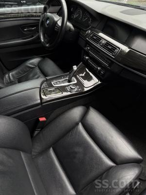 Zils BMW 530 2012 Rīga, ar dzinēja tilpumu 3.00 L un nobraukumu 296 tūkst. km par 6290 €, foto 16 vietnē AUTOMOTO.COM.LV