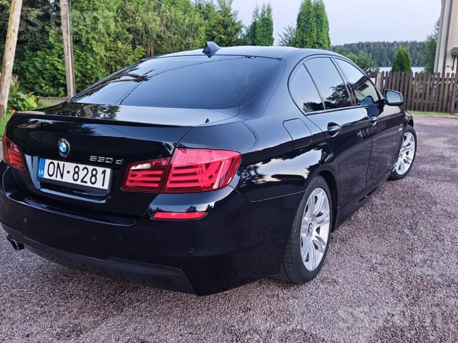 Zils BMW 530 2012 Ogre, ar dzinēja tilpumu 3.00 L un nobraukumu 0 tūkst. km par 11800 €, foto 9 vietnē AUTOMOTO.COM.LV