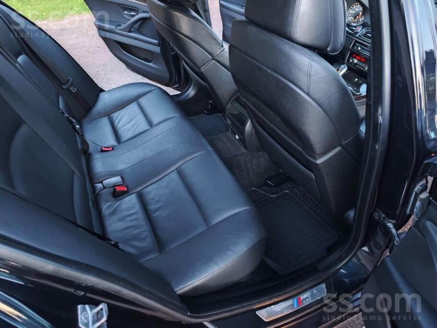 Zils BMW 530 2012 Ogre, ar dzinēja tilpumu 3.00 L un nobraukumu 0 tūkst. km par 11800 €, foto 12 vietnē AUTOMOTO.COM.LV