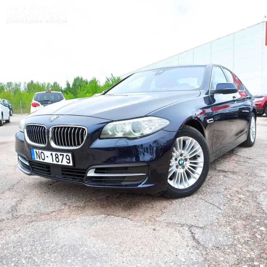 Blue BMW 530 2013 in Daugavpils, with an engine capacity of 3.00 L and mileage of 0 thousand km for 1900 €, photo 2 on AUTOMOTO.COM.LV