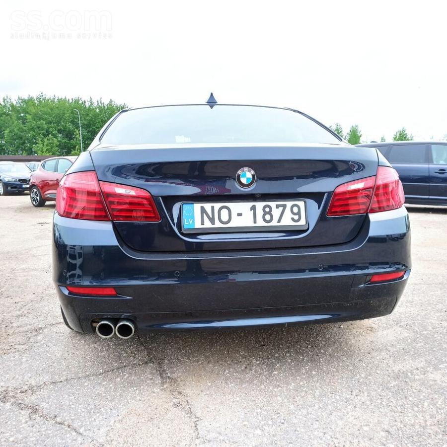 Blue BMW 530 2013 in Daugavpils, with an engine capacity of 3.00 L and mileage of 0 thousand km for 1900 €, photo 6 on AUTOMOTO.COM.LV