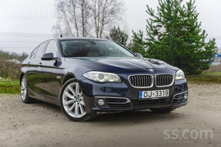 Blue BMW 530 2013 in Riga, with an engine capacity of 3.00 L and mileage of 296 thousand km for 14990 €, photo 3 on AUTOMOTO.COM.LV